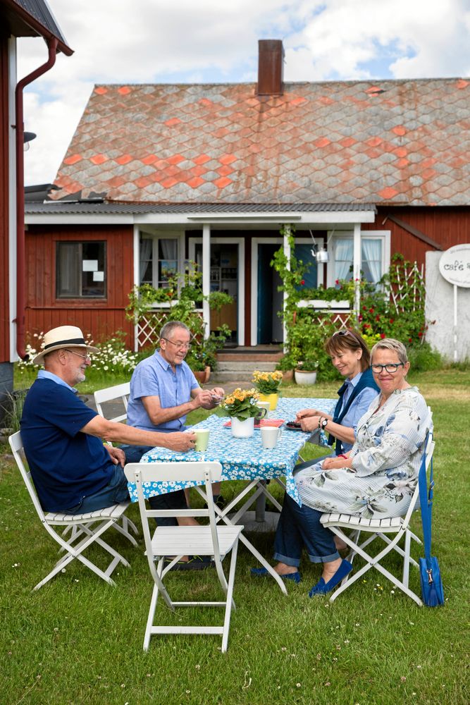 Tyska Ann och Kex i Böda driver café, butik och leklada | Land