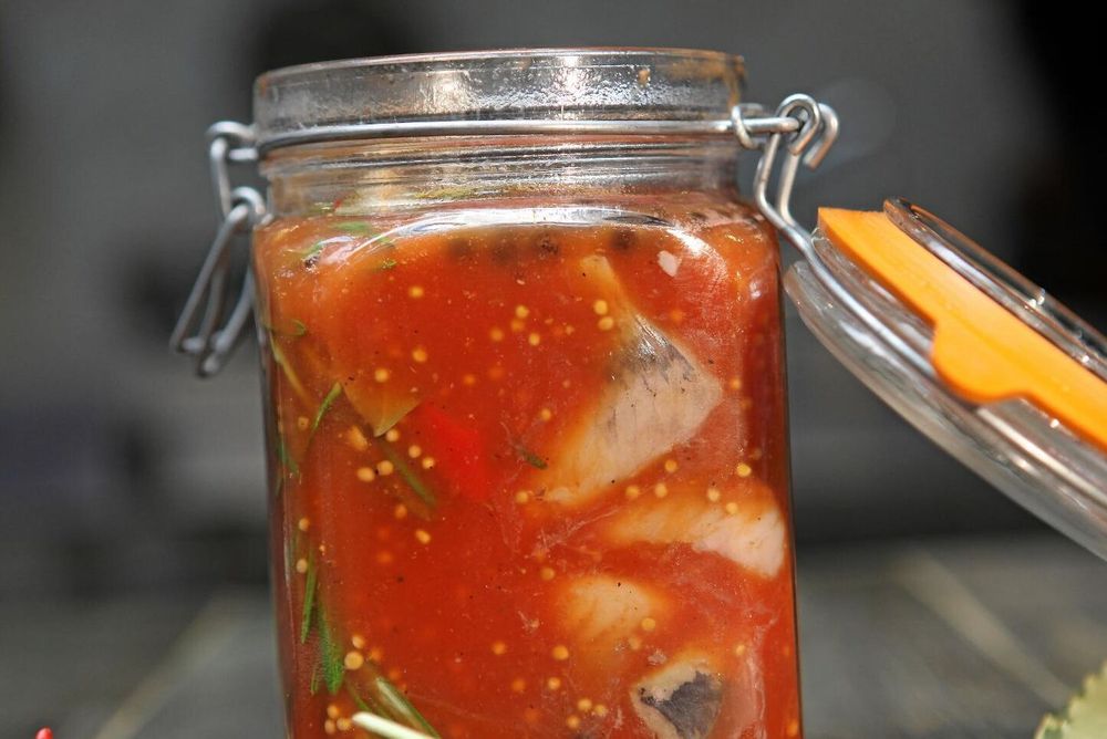 Smaskig tomatsill till buffébordet | Land